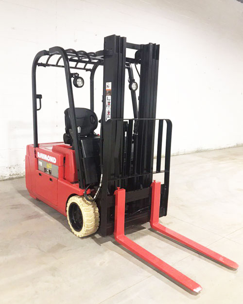 Electric Raymond DSX30 Straddle Stacker - 【 Forklift Plus
