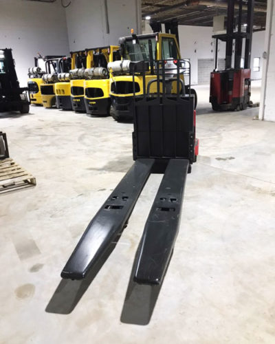 Raymond 8410 long john electric pallet truck » Forklift Plus