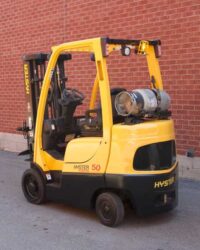 Chariot élévateur électrique Hyster E80XN 8000 lb - FORKLIFT PLUS