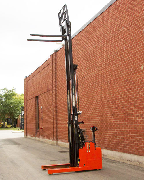 Electric deep reach walk behind stacker BT RWE120 - FORKLIFT PLUS