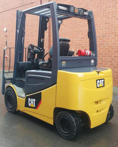 Electric Forklift 4000 Lbs Caterpillar EP4000