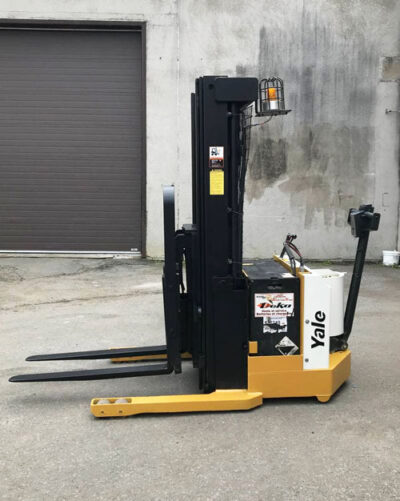 Electric walk behind stacker reach Yale MRW030L 3000 lbs » Forklift Plus