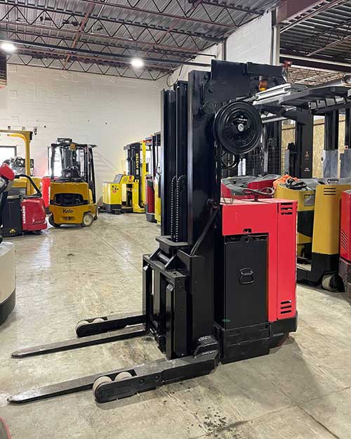 Chariot élévateur Reach Raymond 20I-R30TT » FORKLIFT PLUS