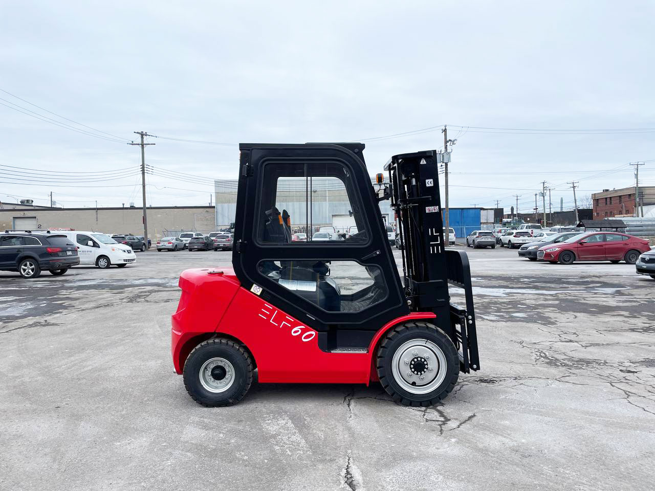 Diesel forklift Outdoor ELF FD25T with cabin 5500 Lbs » Forklift Plus